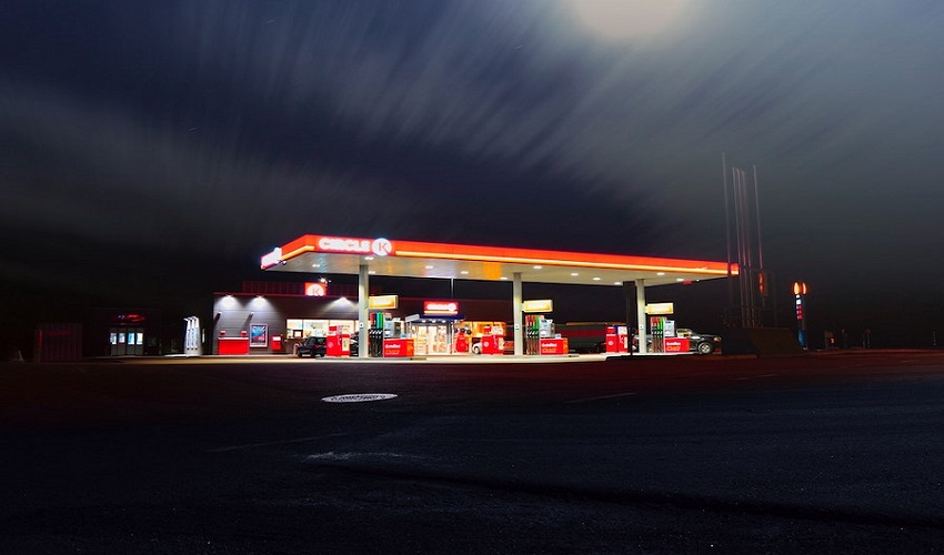 Unique Ways to Utilize Gas Station Advertising | TheCoders.vn